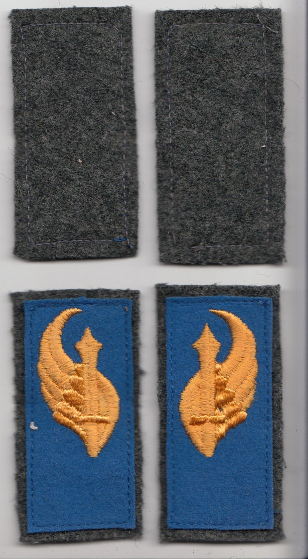 World War II (probably RSI) - Pair of Folgore Para Collar Tabs on Gray ...