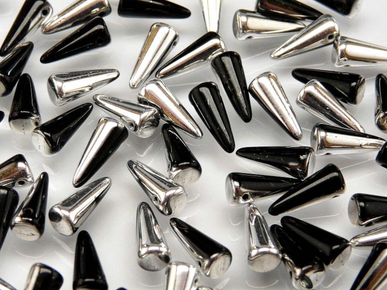 30pcs Czech Pressed Glass Spike Beads 5x13mm Jet Labrador - Etsy