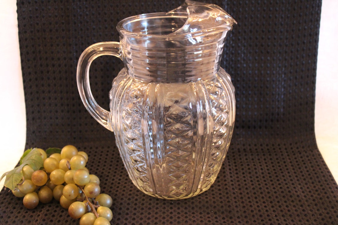 Anchor Hocking Clear Glass 80 Oz Water or Beer Pitcher With - Etsy