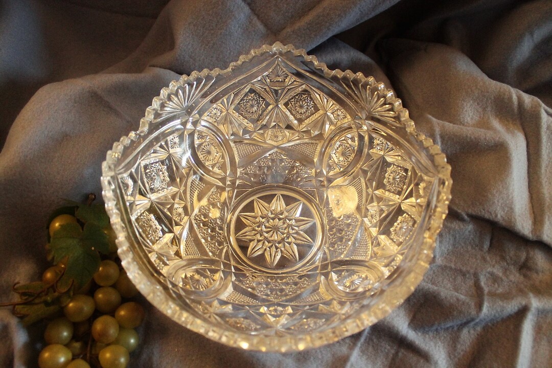 Gorgeous Antique Higbee Glass EAPG 9" Serving Bowl - ALPHA Pattern ...