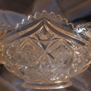 Gorgeous Antique Higbee Glass EAPG 9" Serving Bowl - ALPHA Pattern ...