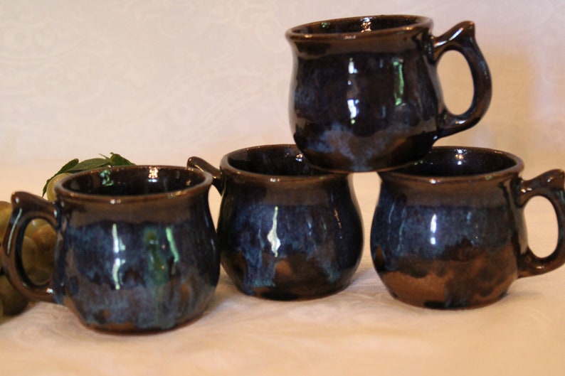 1989 Vaughn Studio Art Pottery Set of 4 Small Tea or Coffee Cups - Made ...