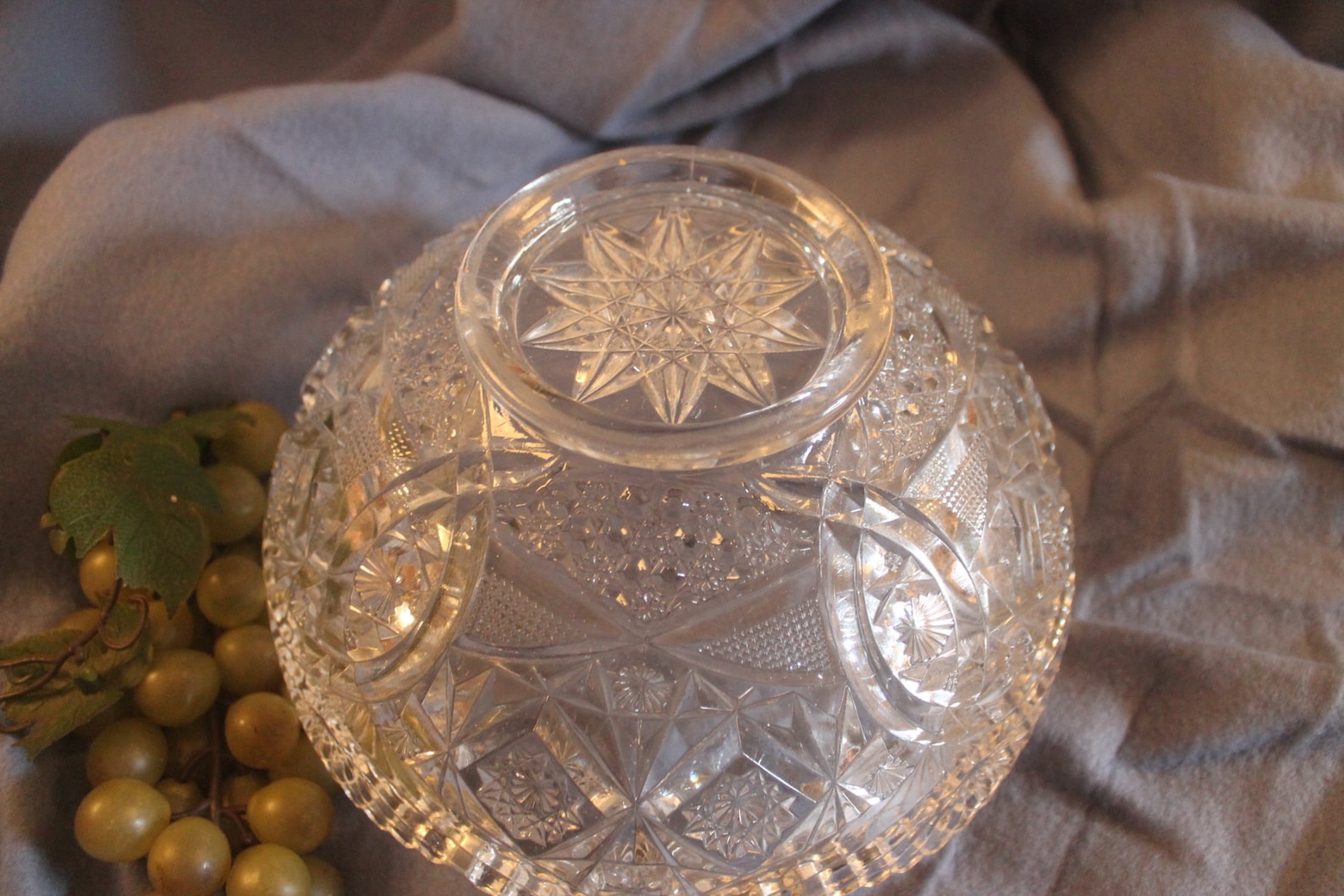 Gorgeous Antique Higbee Glass EAPG 9 Serving Bowl - Etsy