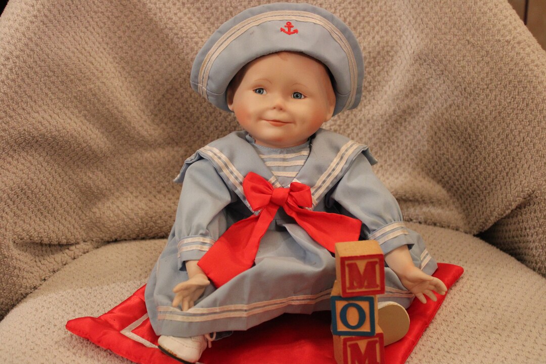 Vintage Yolanda Bello Sailor Porcelain Doll - Amanda With Mom/dad ...