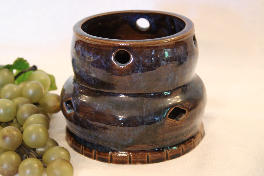 1989 Vaughn Studio Art Pottery 4" Votive Candle Bowl or Potpourri Jar ...