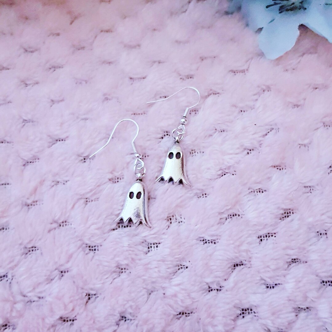 Ghost Earrings, Cute Ghosts Earrings, Spooky Earrings, Halloween ...