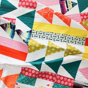 Flight Plan Quilt Pattern: Modern Triangle Design (PDF) - Etsy