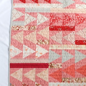 Flight Plan Quilt Pattern: Modern Triangle Design (PDF) - Etsy