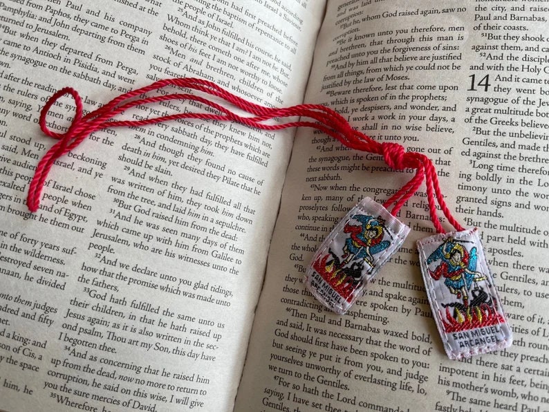 Catholic Scapular Red Scapular Necklace Religious Gift Catholic ...