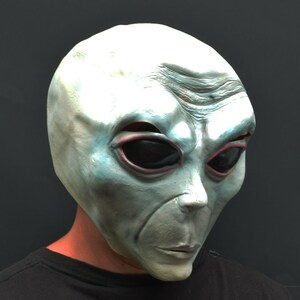 Alien Halloween Mask Latex Realistic Looking for Adult Area 51 Easy ...