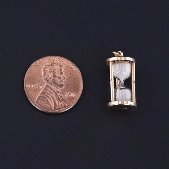 Vintage Hourglass Charm of 14k Gold - Gem