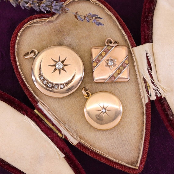 Antique Diamond Star Locket of 10k Gold - Gem