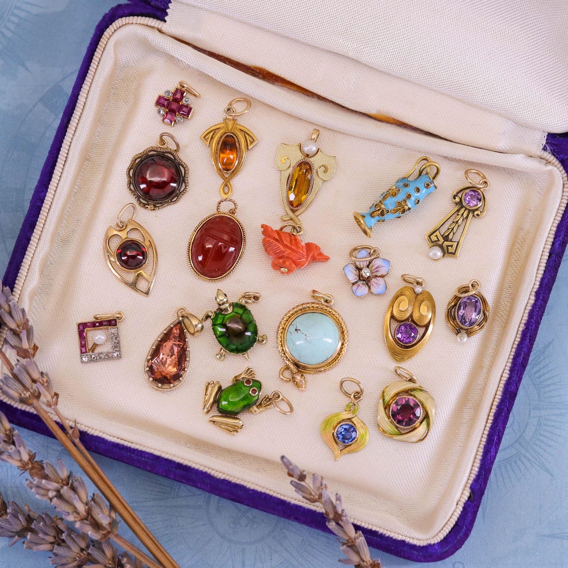 Vintage Enamel Frog Charm of 14k Gold - Etsy