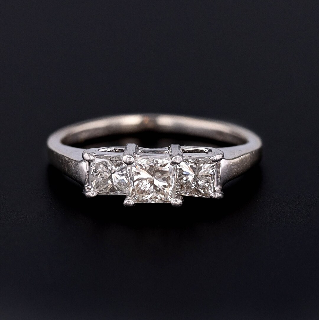 Vintage Past Present and Future Diamond Ring - Etsy