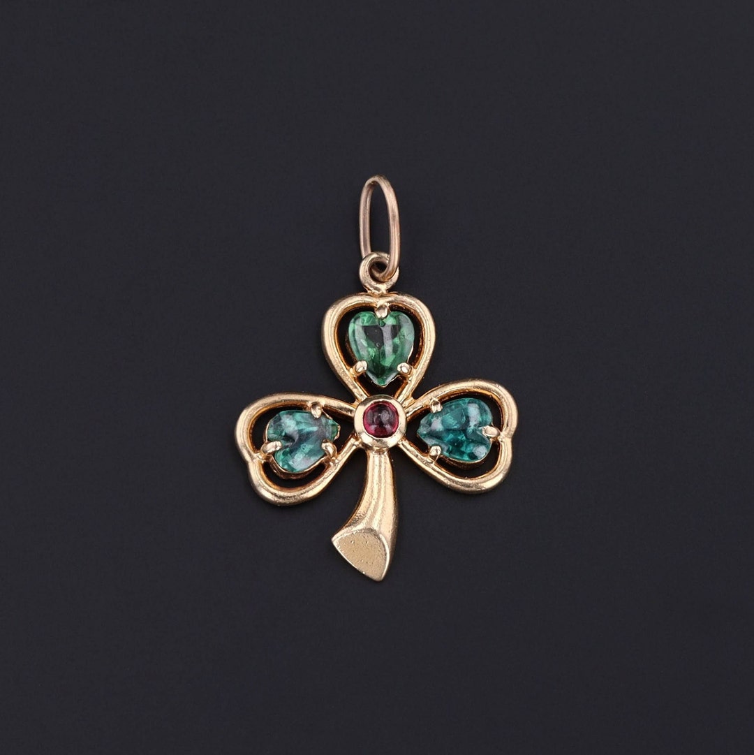 Vintage Shamrock Charm of 14k Gold - Etsy