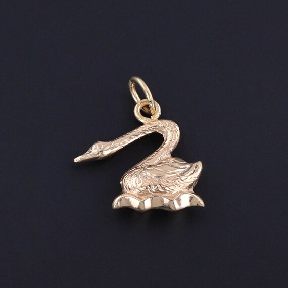 Vintage Swan Charm of 18k Gold - Gem