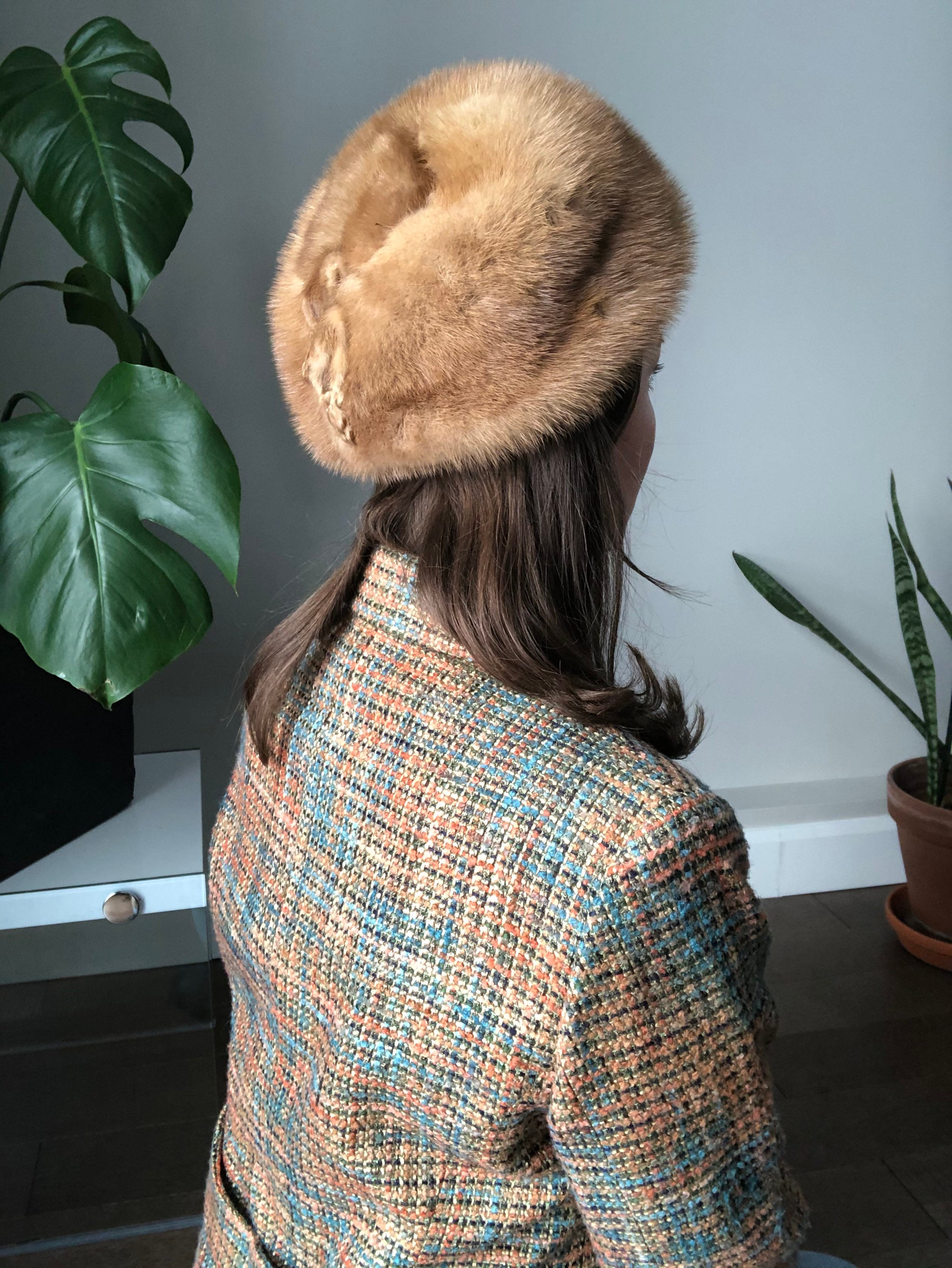 60's Genuine Mink Fur Round Hat With Mink Paws and Claws - Etsy Canada