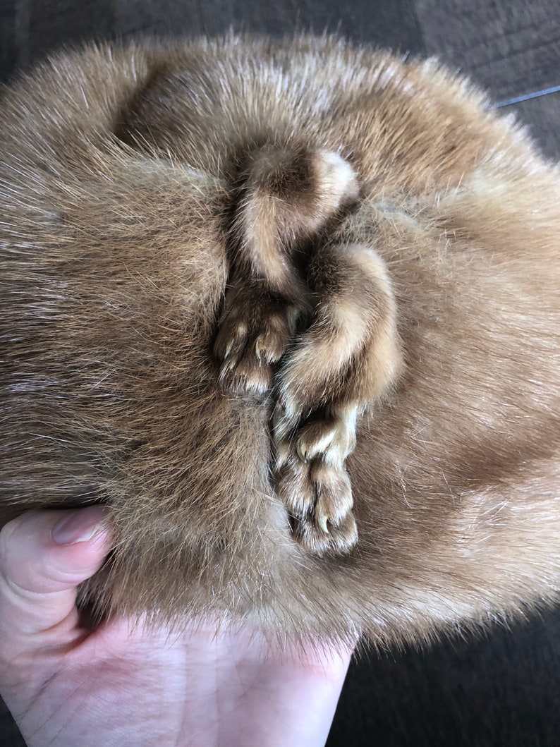 60's Genuine Mink Fur Round Hat With Mink Paws and Claws - Etsy Canada