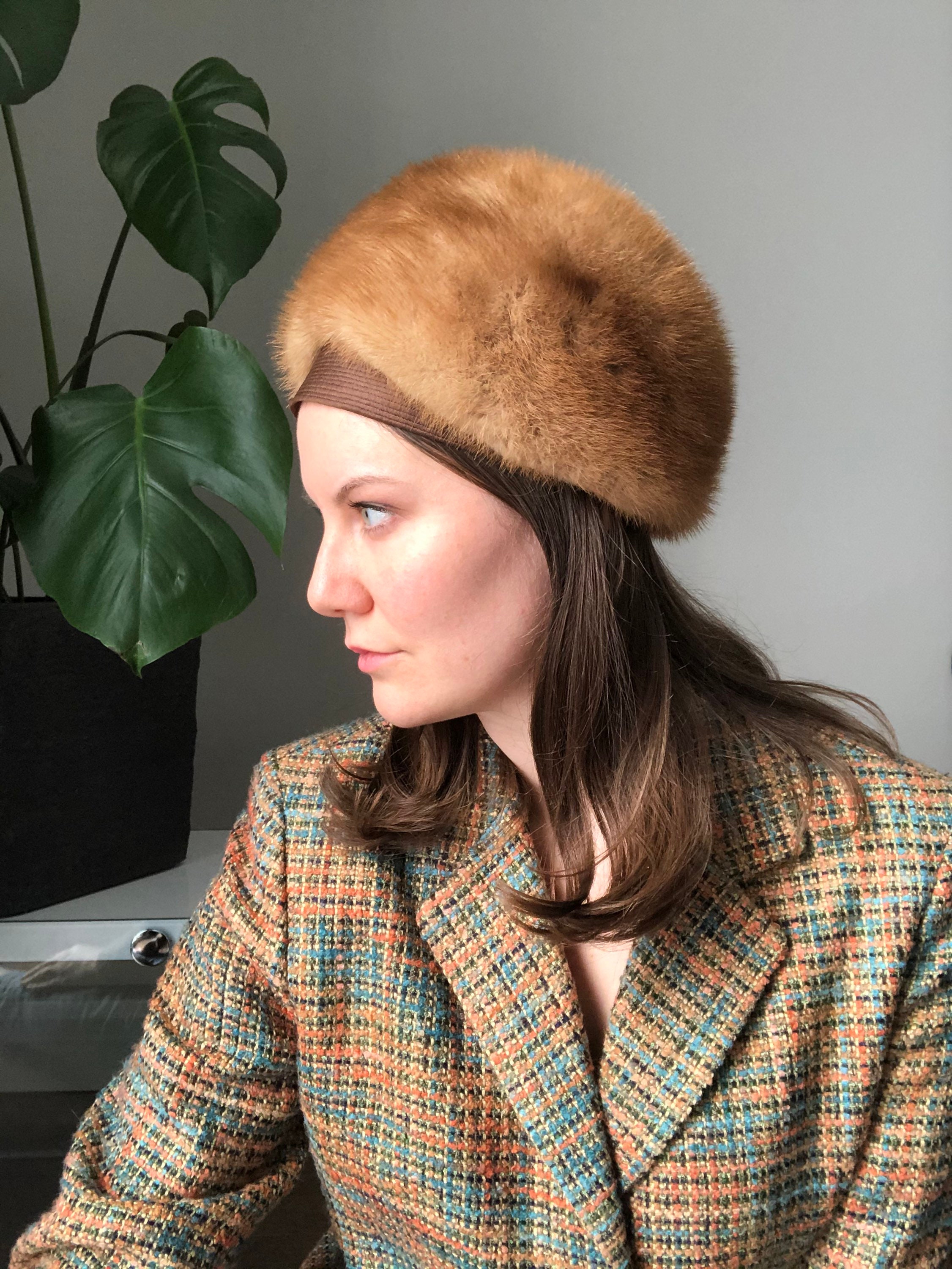60's Genuine Mink Fur Round Hat With Mink Paws and Claws - Etsy Canada