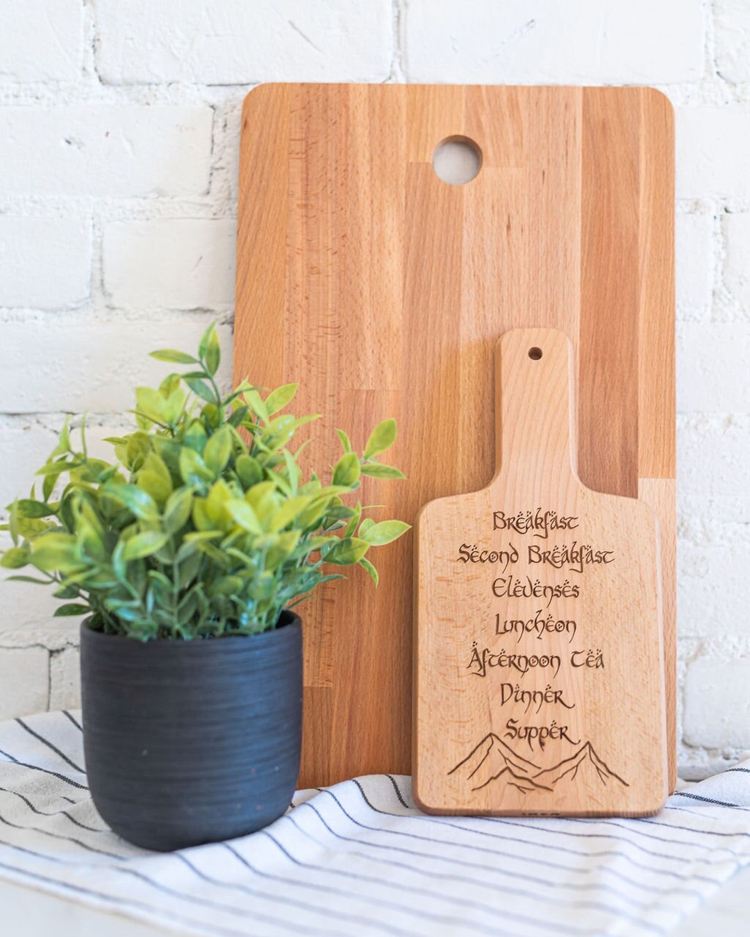 Hobbit Meal Times Cutting Board Second Breakfast, Lord of the Rings ...
