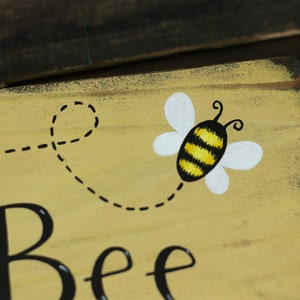 Be Happy Small Wood Sign With Bee | Primitive Wood Sign for Spring - Etsy