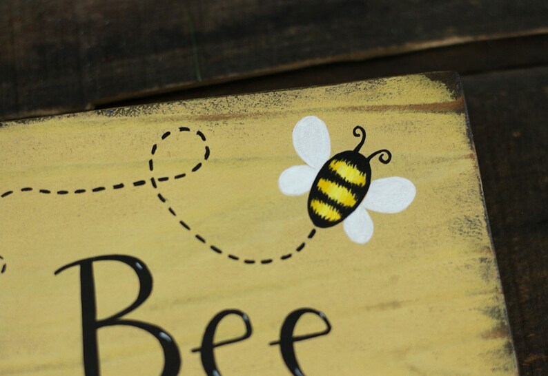 Be Happy Small Wood Sign with Bee Primitive Wood Sign for | Etsy