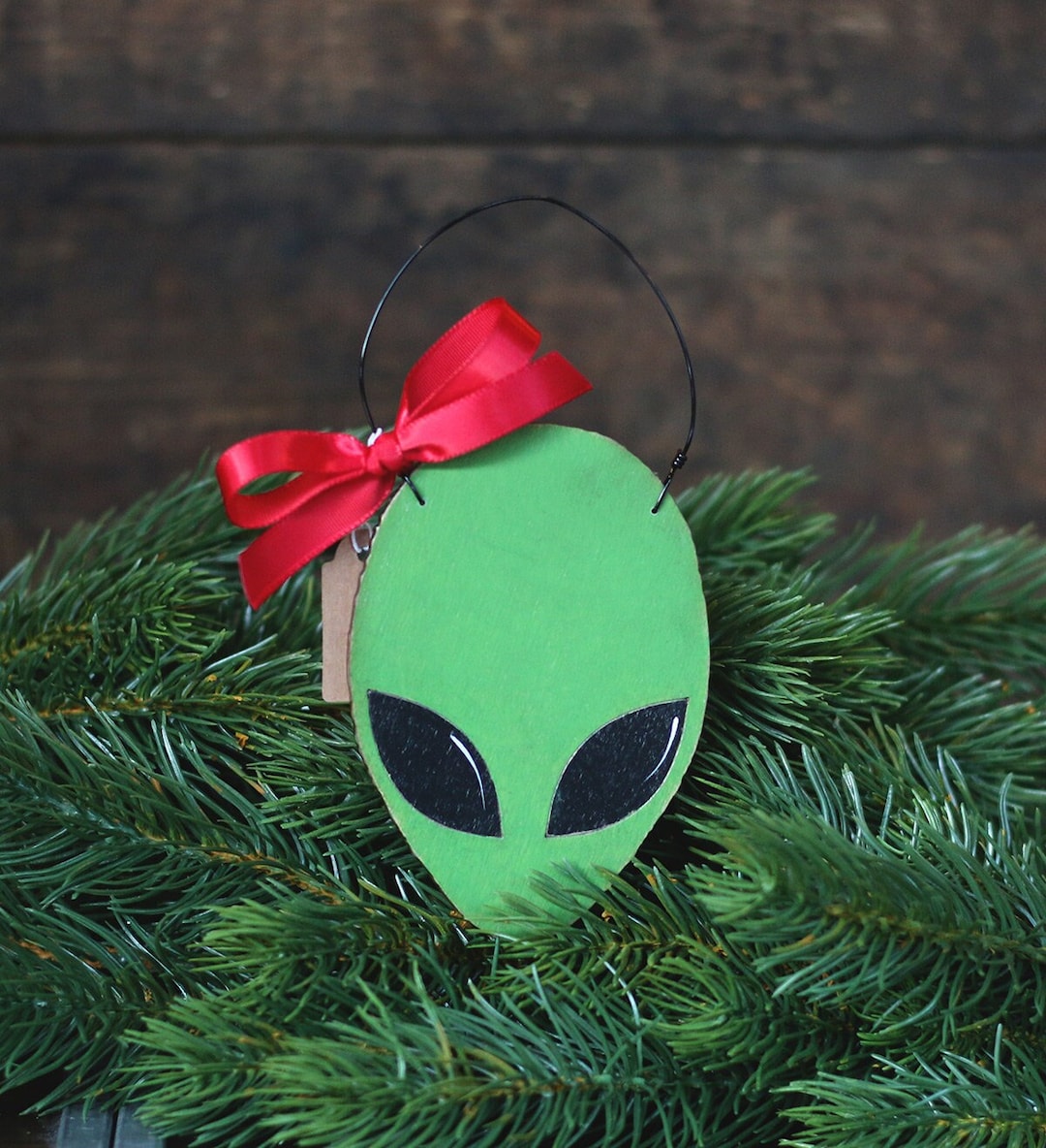 Personalized Alien Ornament, Hand Painted Christmas Ornament, Outer ...