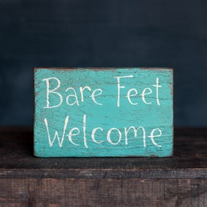 Rustic Beach Decor, Bare Feet Welcome Sign, Coastal Summer Decor ...