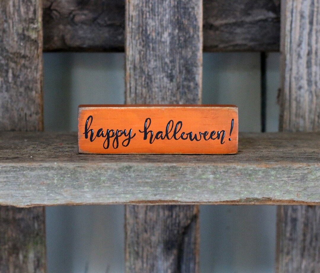 Happy Halloween Mini Sign, Hand Painted Shelf Sitter, Spooky Tiered ...