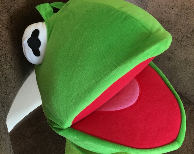 NEW! Jim Henson Muppets, Kermit the Frog Slumber Sack With Kermit Head ...