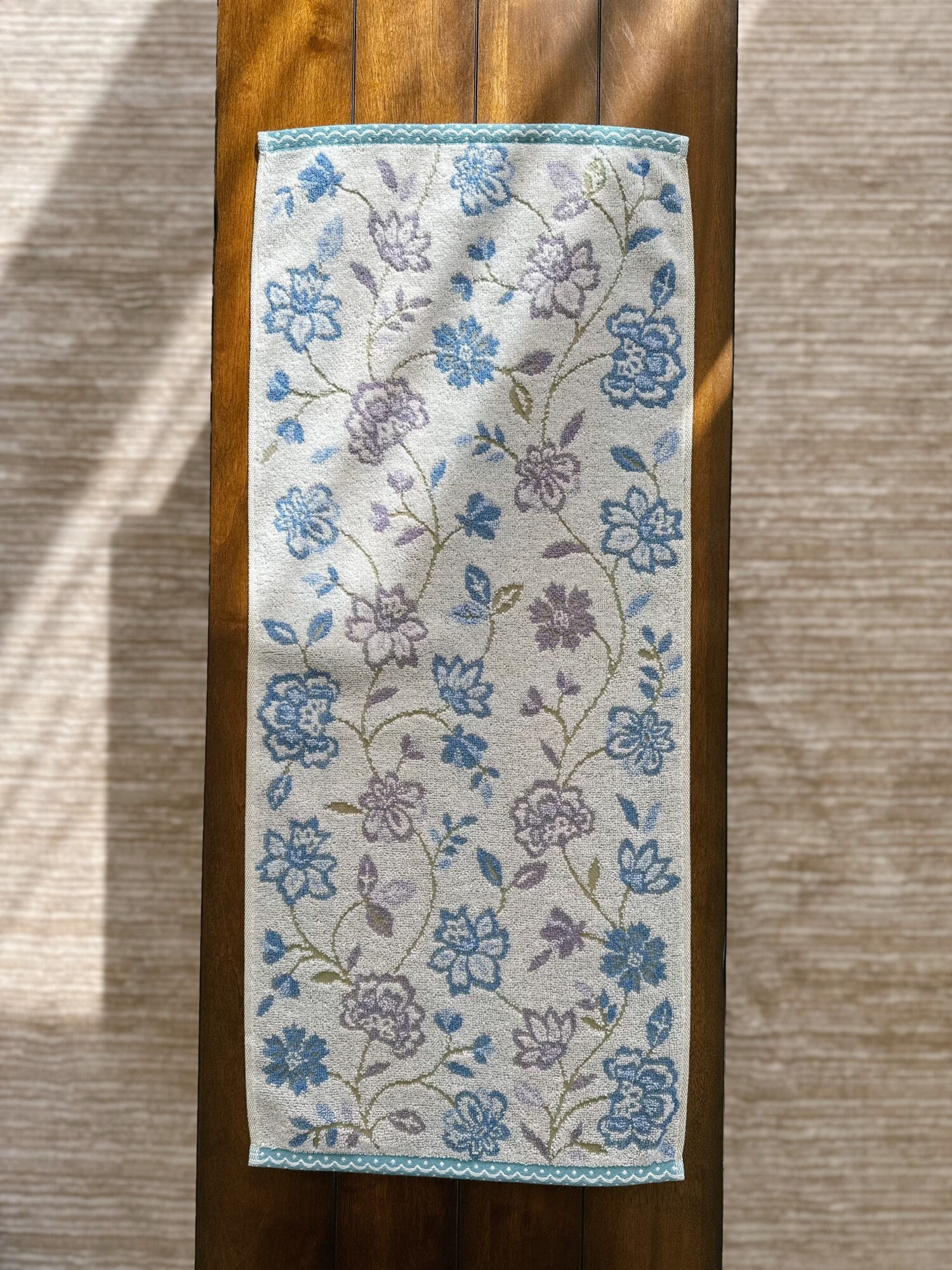 2 Pack, 100% Cotton Retro Calico Floral Pattern Guest Towels, Hand ...