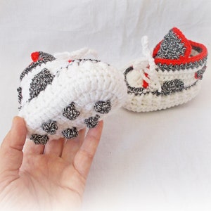 Crochet Baby Soccer Shoes: First Cleats, Newborn Gift - Etsy