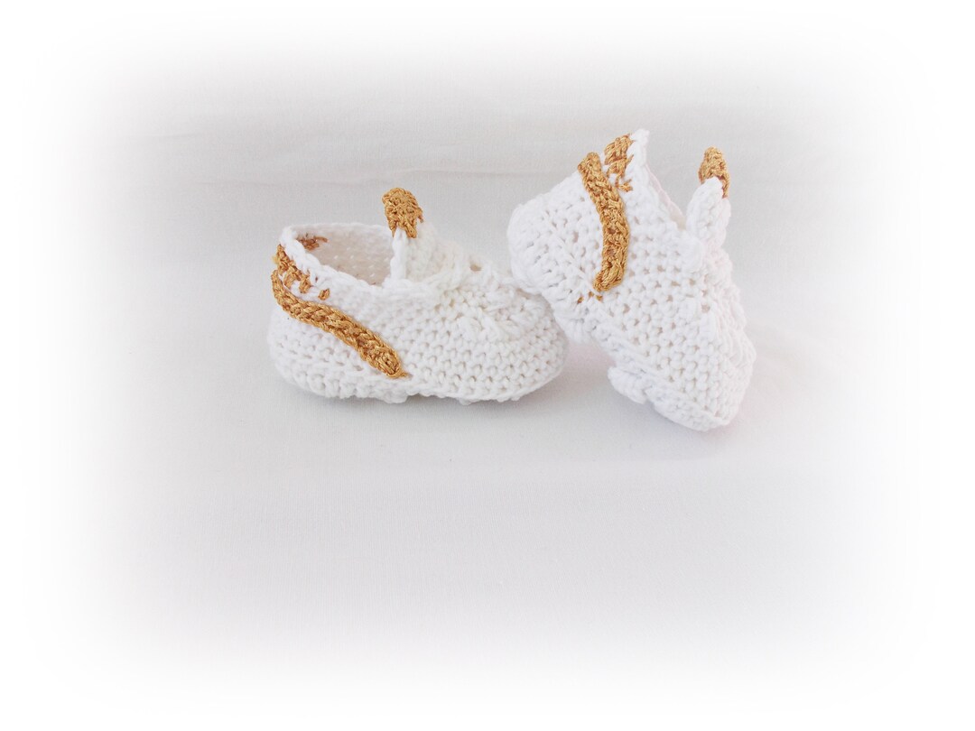 Crochet Baby Shoes, Crochet Soccer Shoes, Baby's First Cleats, White ...