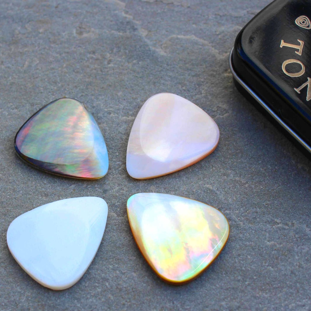 Tin of 4 Shell Guitar Pick - Timber Tones - Etsy UK