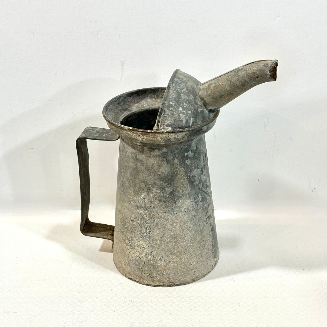 Vintage Oil Can PITCHER, Dispenser Metal, 1 Quart Liquid, Bulk Pour ...