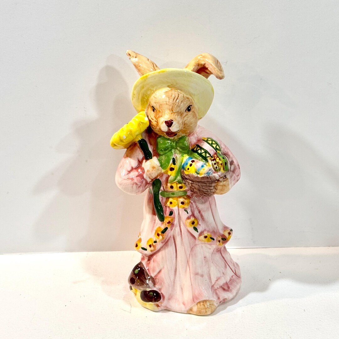 Vintage Easter, Ceramic Bunny, Mrs. Rabbit, Sunflower, Basket of Eggs ...
