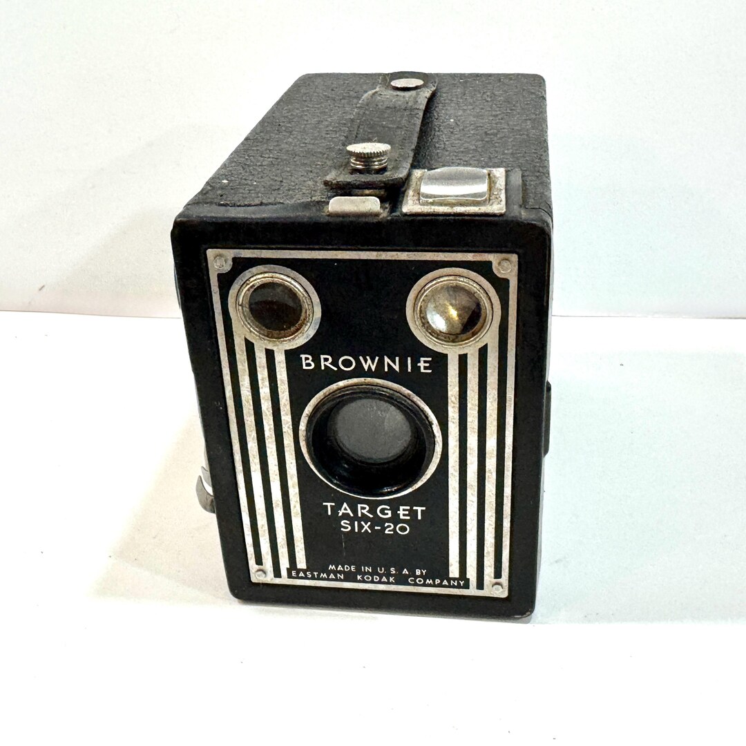 Vintage Camera, Six 20 Brownie, 1930s Era. Box Camera, Art Deco Style ...