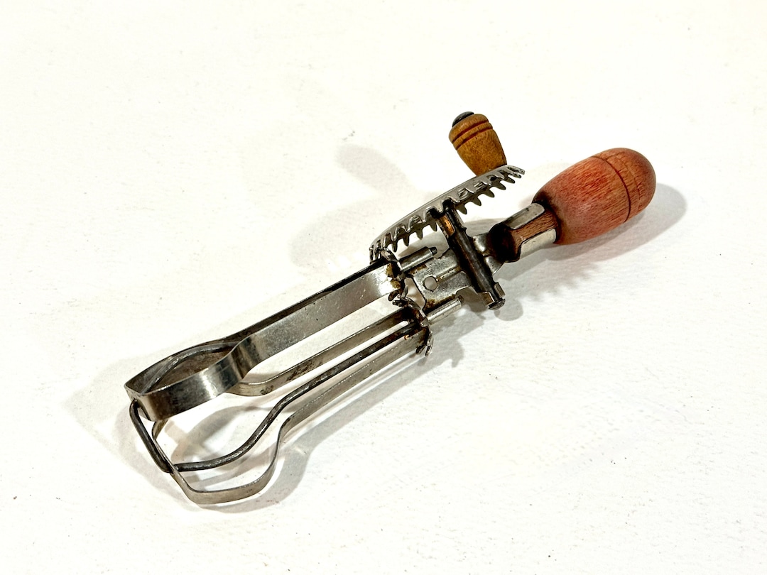 Vintage Child's Toy Egg Beater, Hand Beater, Betty Taplin, Red Wood ...