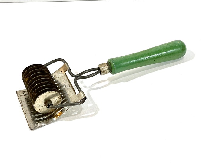 Vintage Kitchen, Pasta Cutter, Noodle Cutter, Wood Handle, 1930s ...