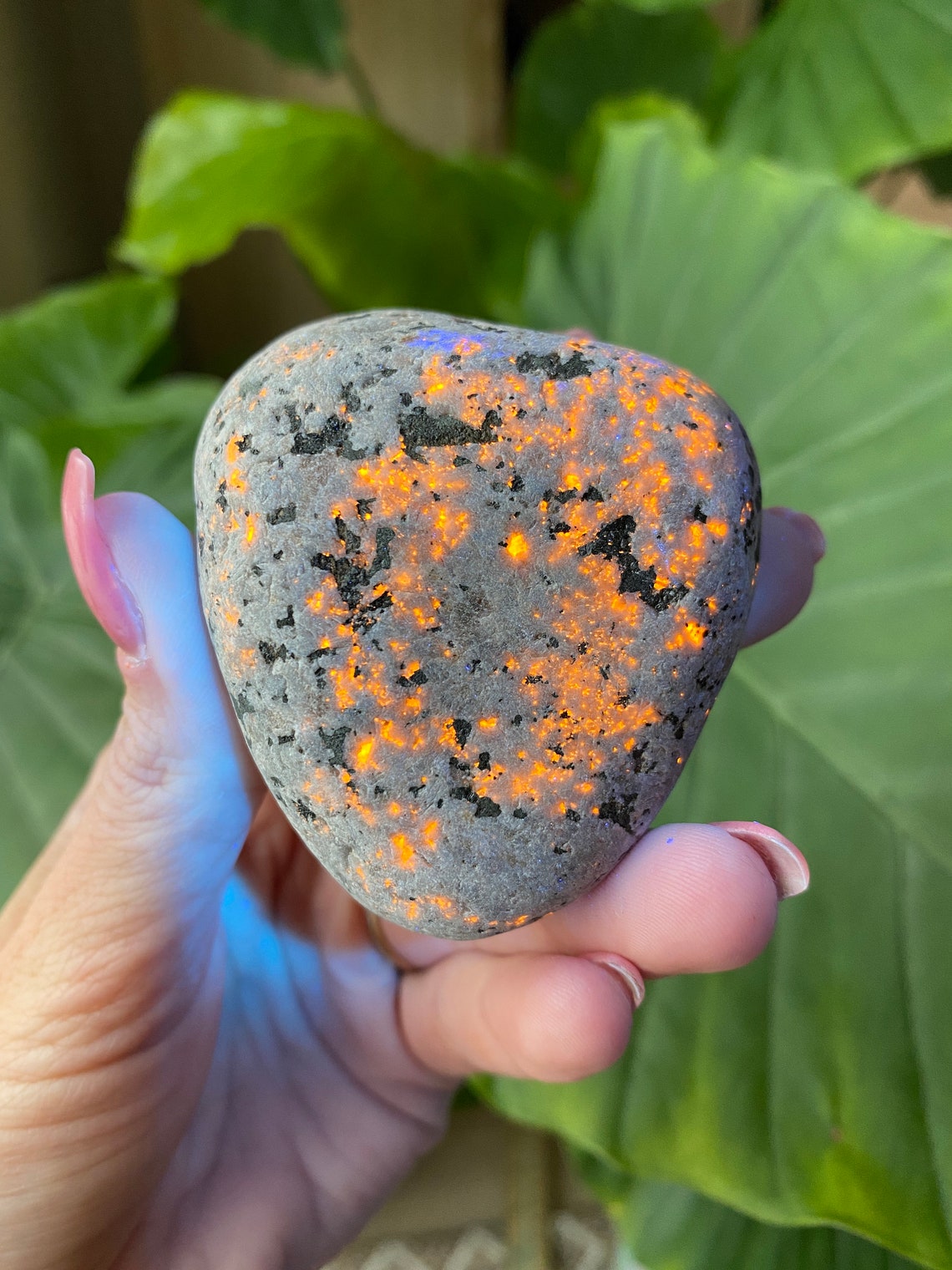 Yooperlite Palm Stone Emberlite Glowing Yooperlite Stone - Etsy