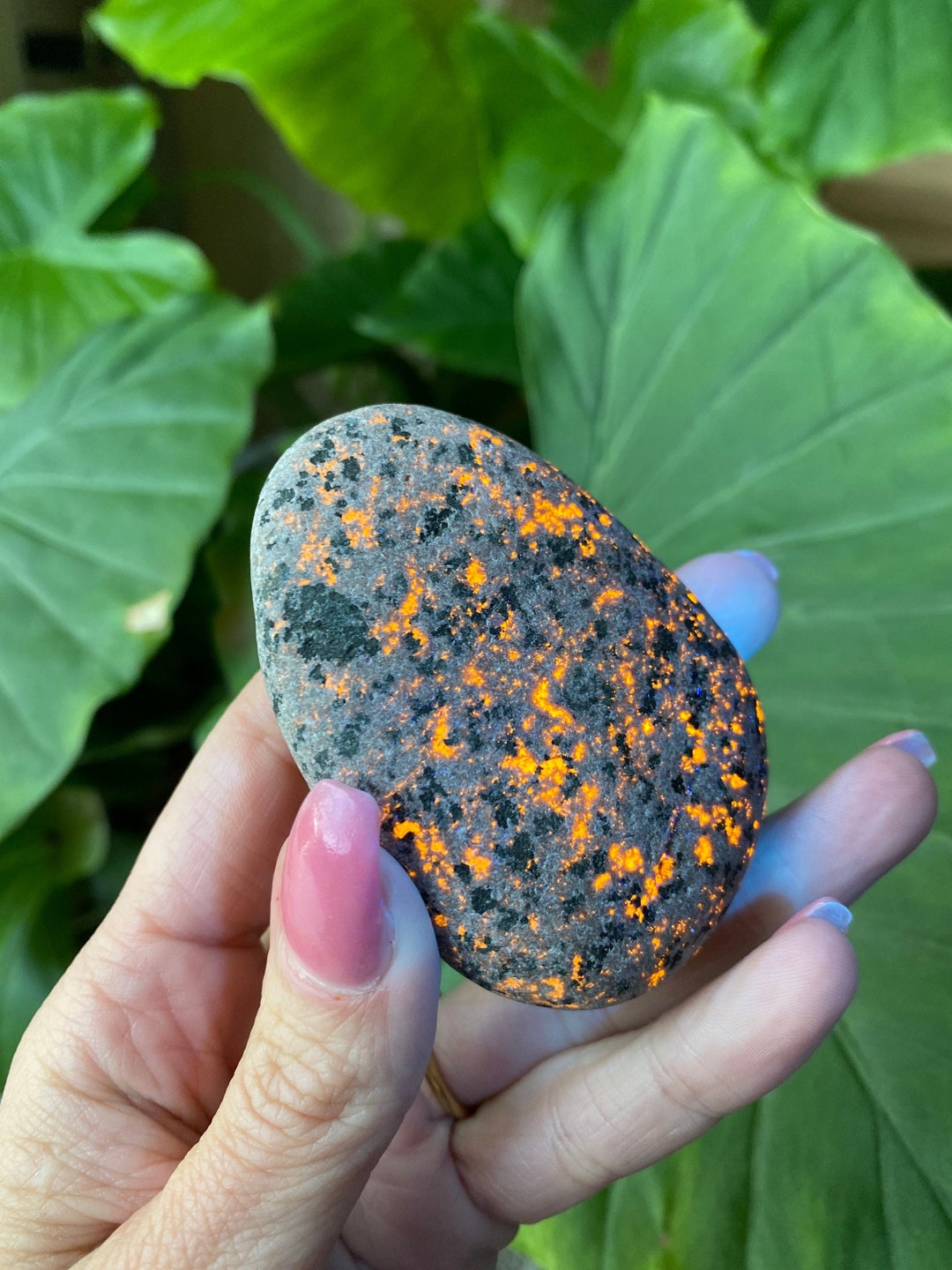Yooperlite Palm Stone, Emberlite, Glowing Yooperlite Stone, Pocket ...
