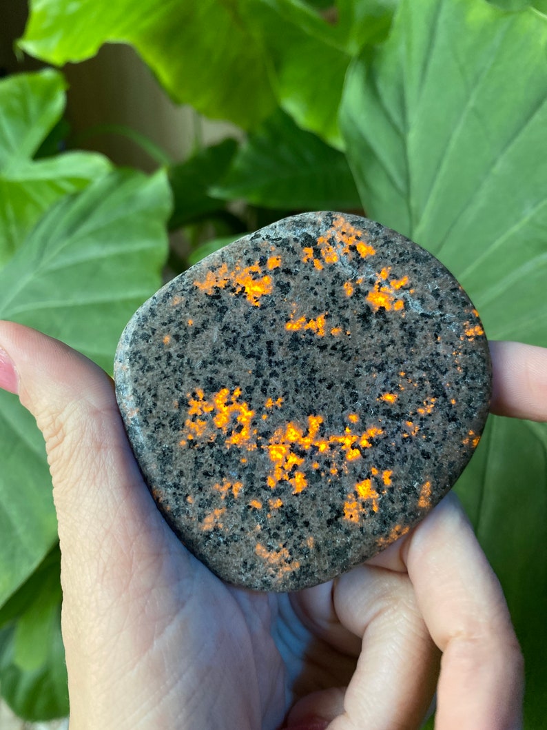 Yooperlite Palm Stone Emberlite Glowing Yooperlite Stone - Etsy