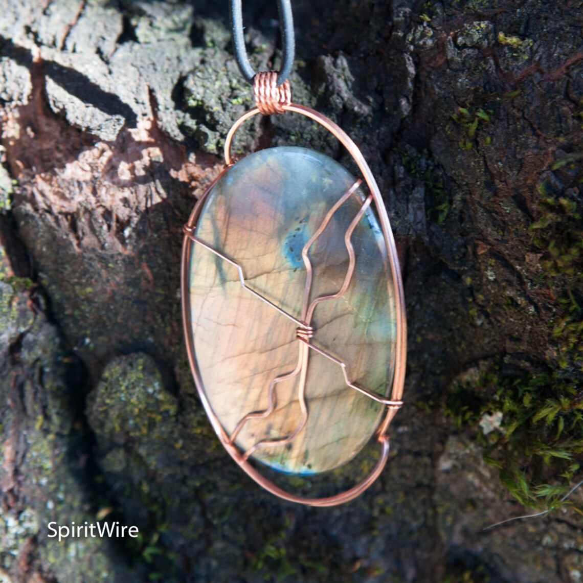 Very Large Multifire Spectrolite / Labradorite Pendant Copper | Etsy