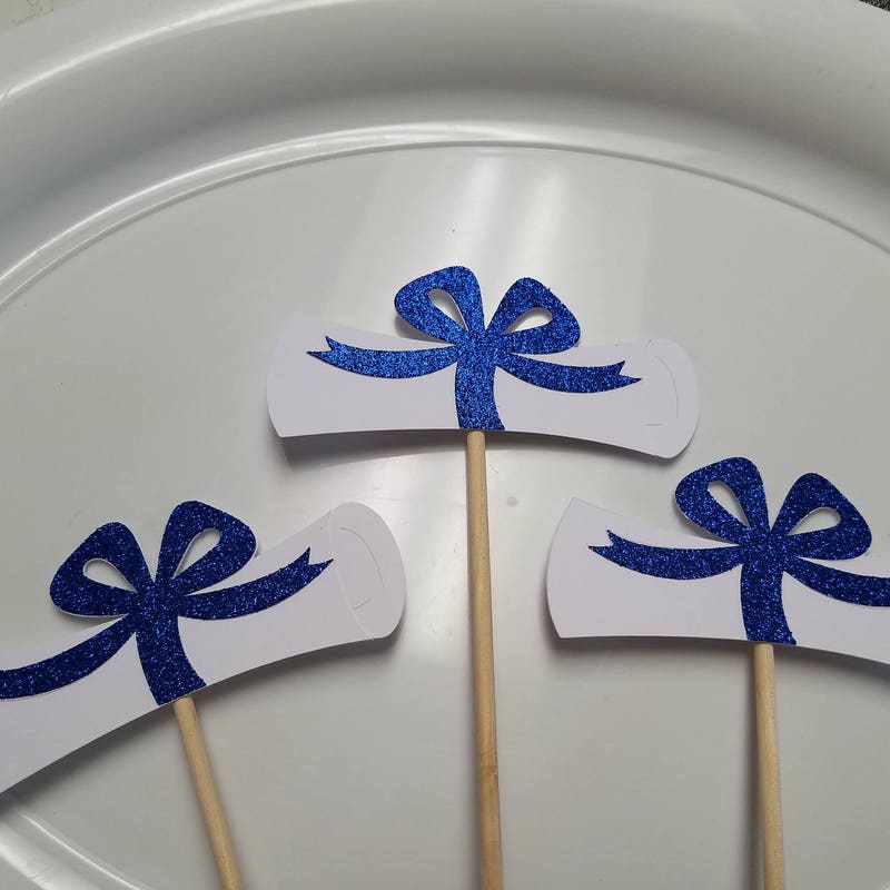 2018 Graduation Centerpiece - Etsy