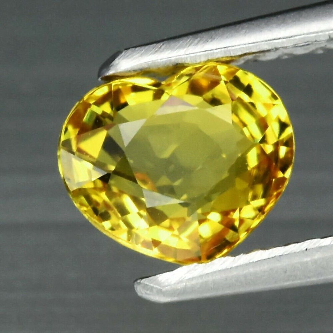Natural Yellow Sapphire 5.6mm X 4.8mm Heart .8ct #PG5096 - Etsy