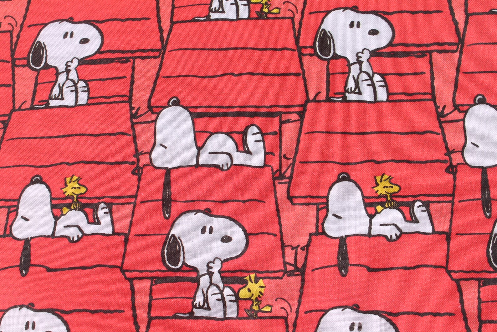 SNOOPY & WOODSTOCK Sitting on Snoopy's DOG House Cotton | Etsy