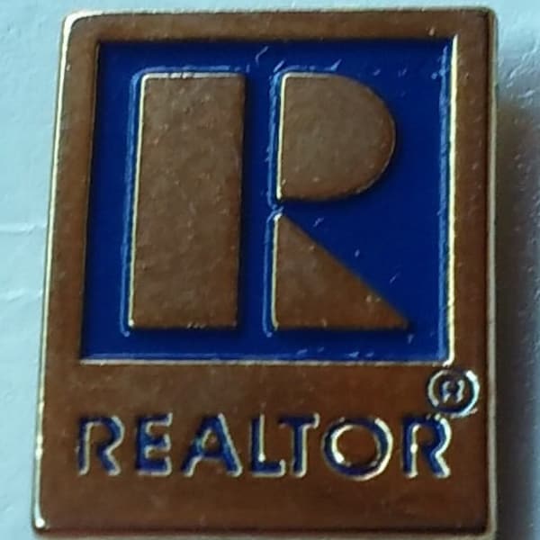 Realtor Pin - Etsy