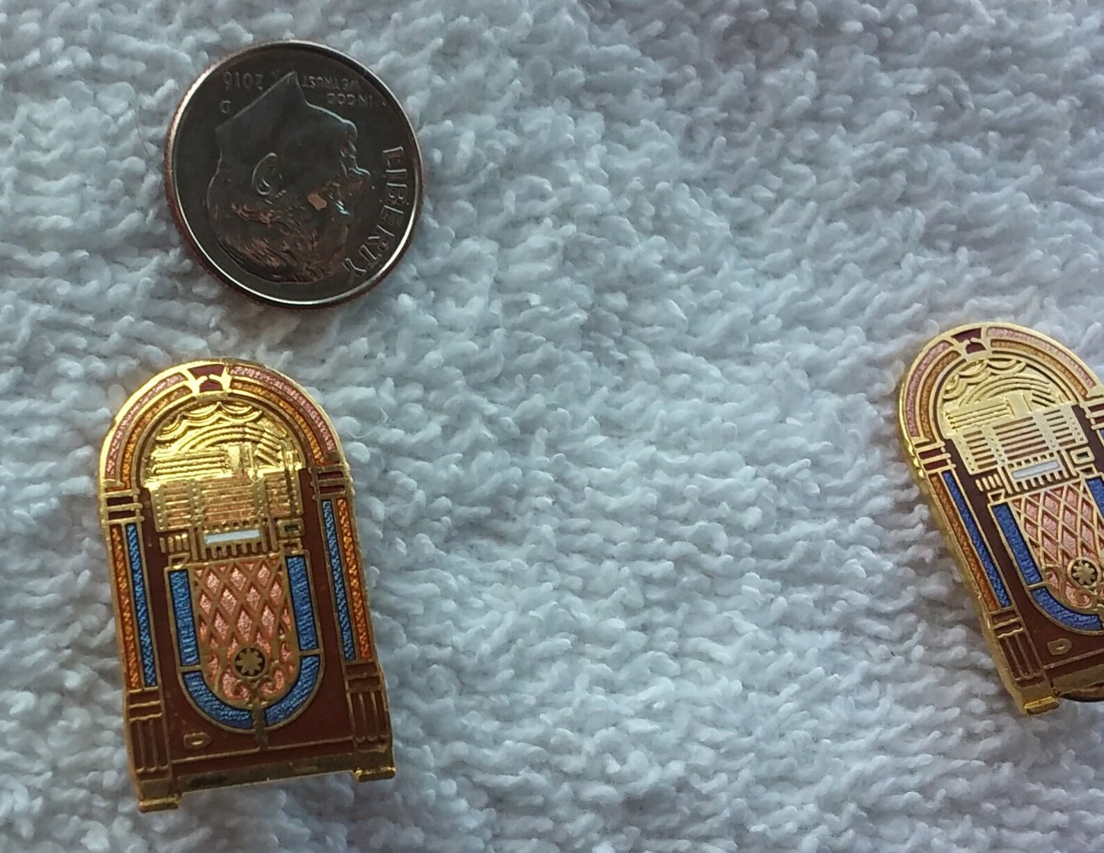 Juke Box Trash Can Enameled Jacket Lapel Pin - Etsy