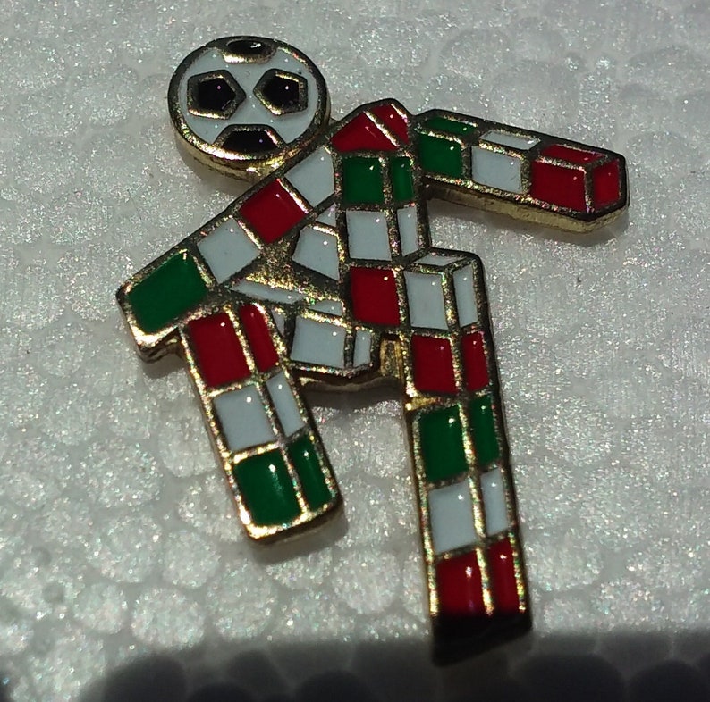 Mexico Italian Soccer Player Green White Red Enamel Lapel Pin | Etsy