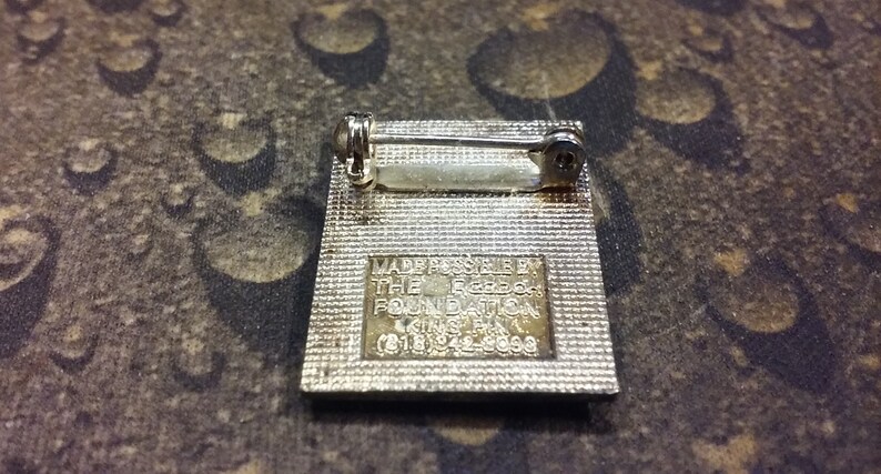 Human Rights Now Lapel Pin Badge Amnesty International Reebok Sponsored ...